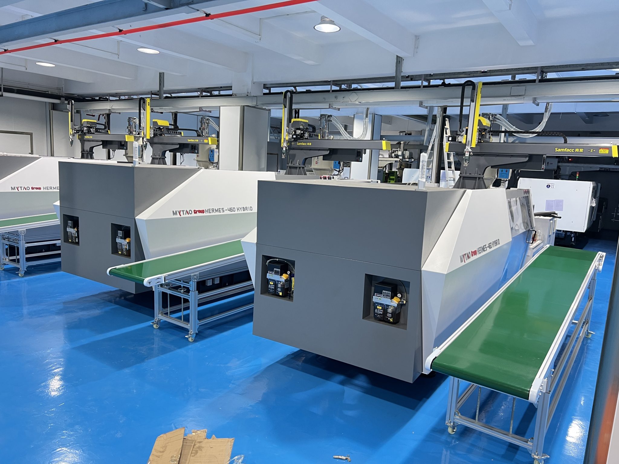 Vertical Injection Molding Machine | Desktop Arm Robot | Samfacc