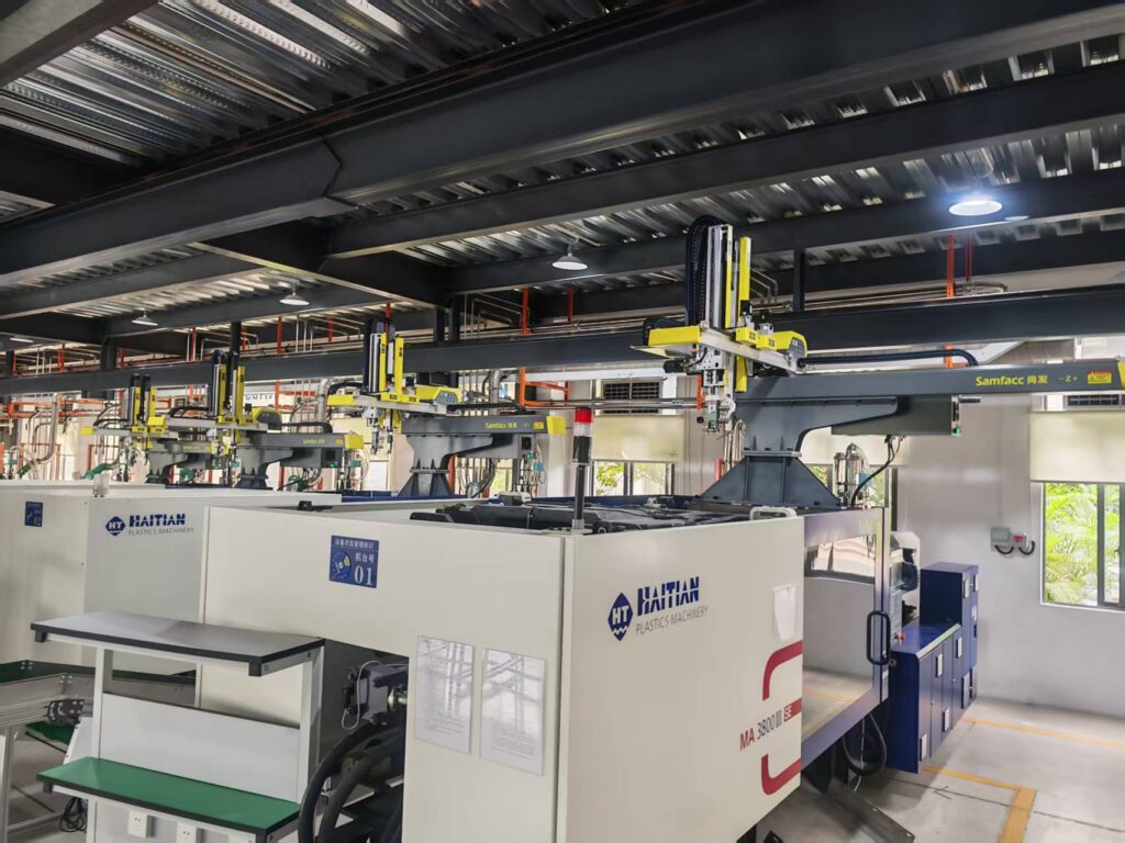 How to Add a Collaborative Robot Arm to Your Automation Line