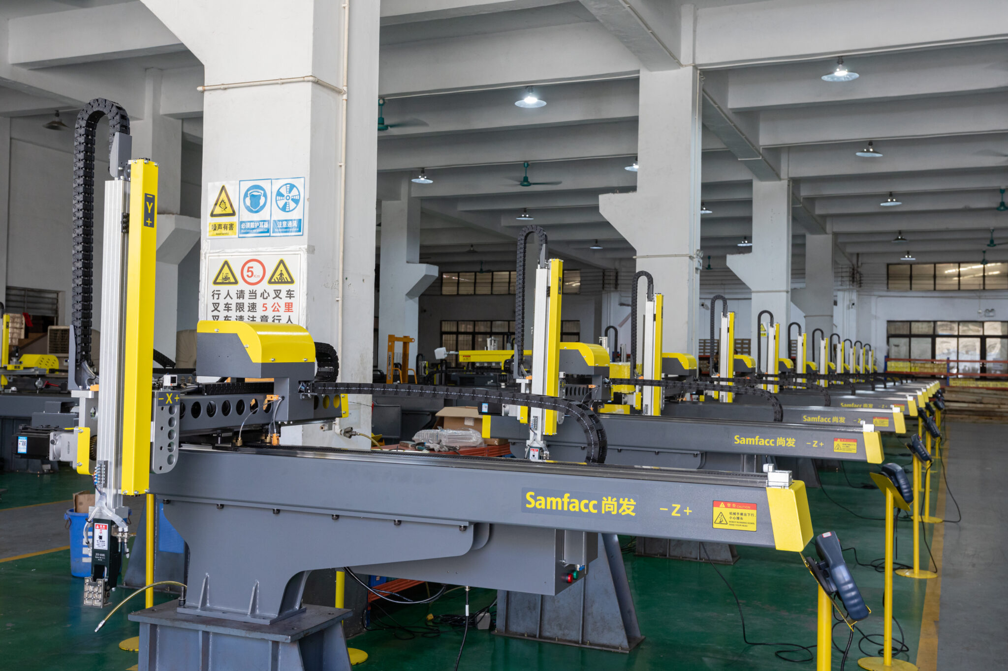 Applications of Industrial Robot Arms in Modern Manufacturing